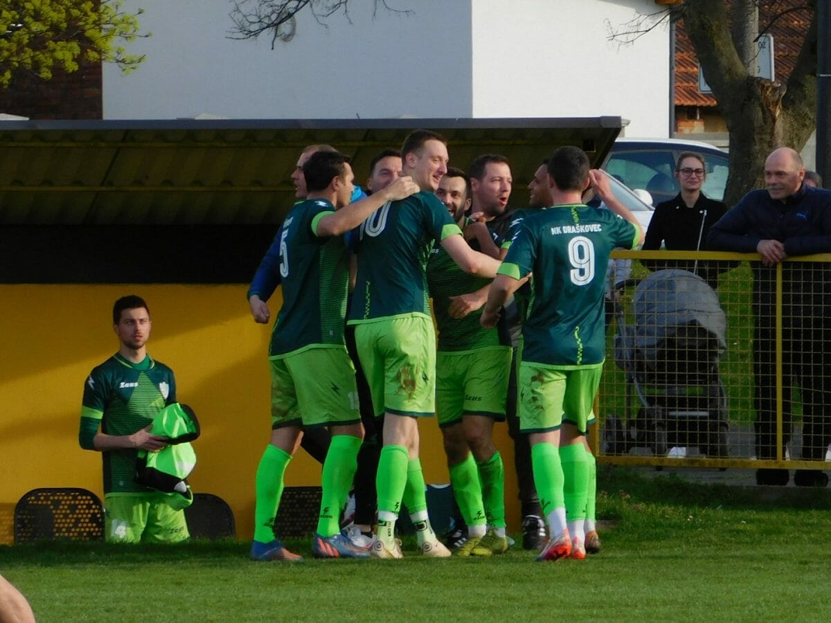 Brazilac De Souza pomrsio račune Slogi (Š)